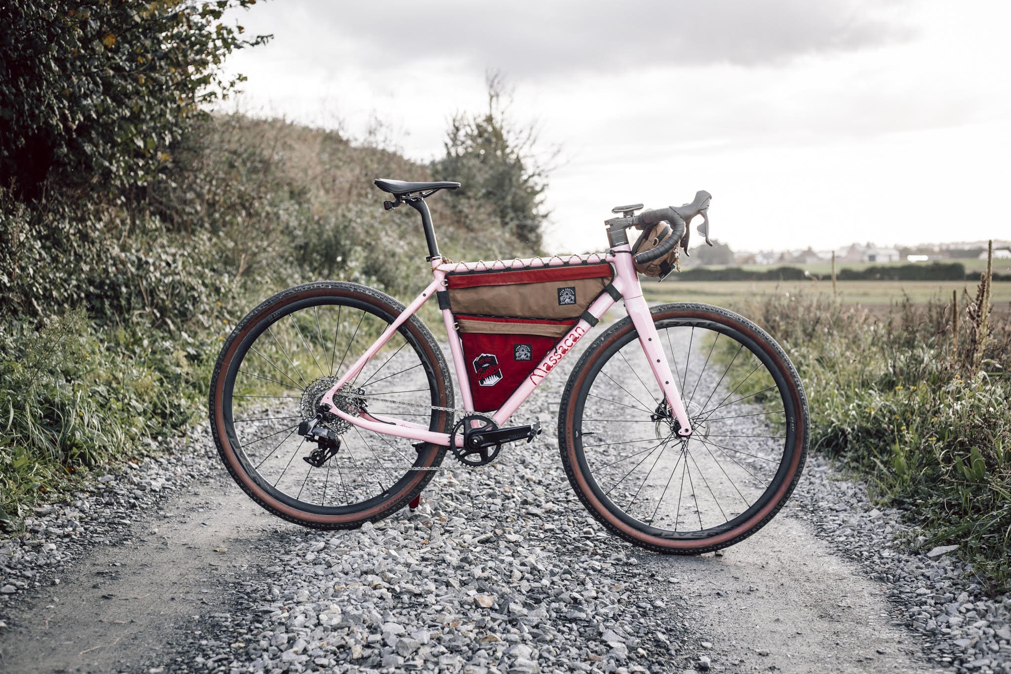 Akao Designs - France Bikepacking.com